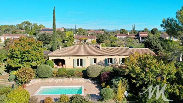 Maison à vendre - Fox-Amphoux - 6 pièces - 4 chambres