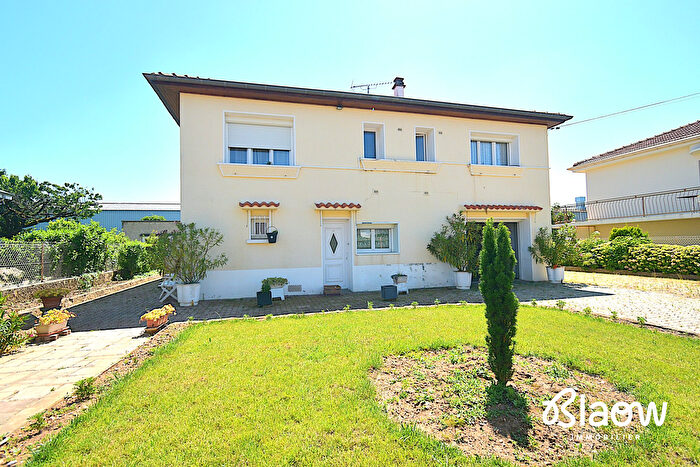 Maison 4 pièces à Décines-Charpieu, Champ Blanc, à vendre