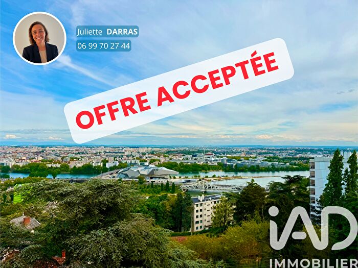 Appartement à vendre - Sainte-Foy-lès-Lyon, Centre-ville - 4 pièces - 3 chambres