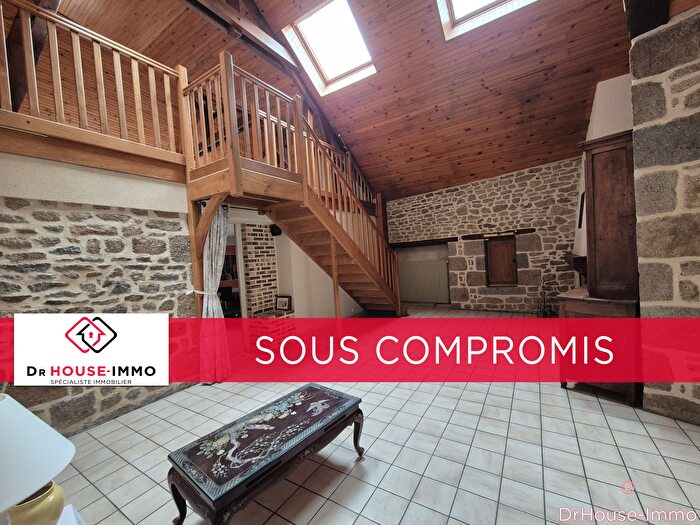Maison à vendre - Gorron - 9 pièces - 5 chambres