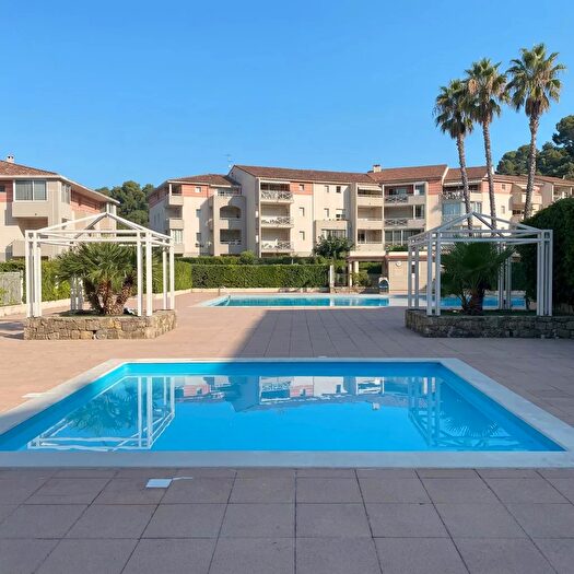 Appartement 2 pièces à vendre à Cagnes-sur-Mer, Saint-Véran, Le Loup