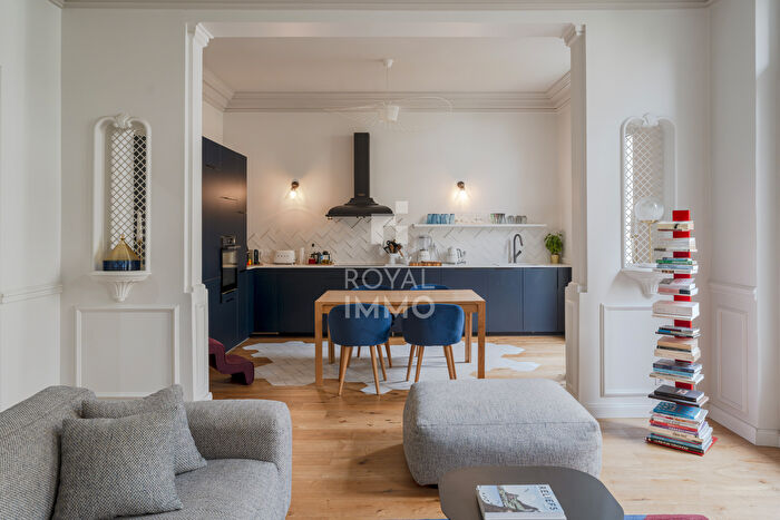 Toulon, Haute-ville : Appartement 4 pièces à vendre