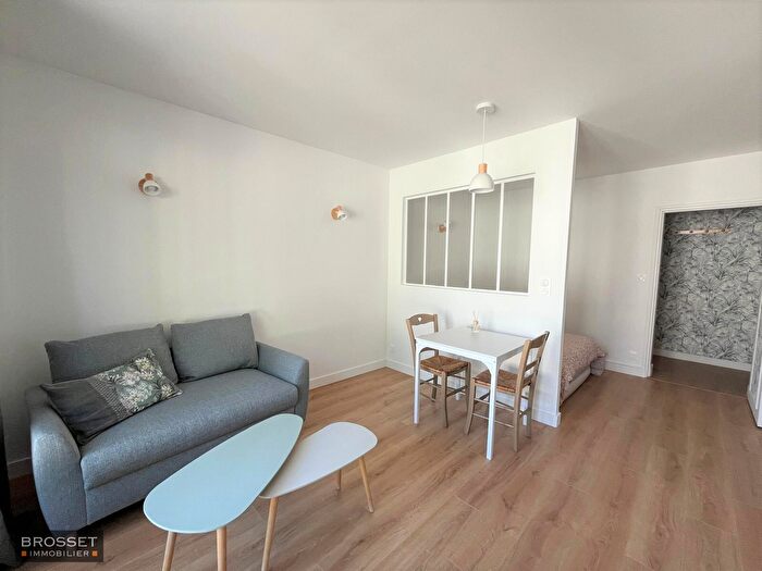 Appartement 1 pièce à Tours, Lakanal, Strasbourg, à vendre