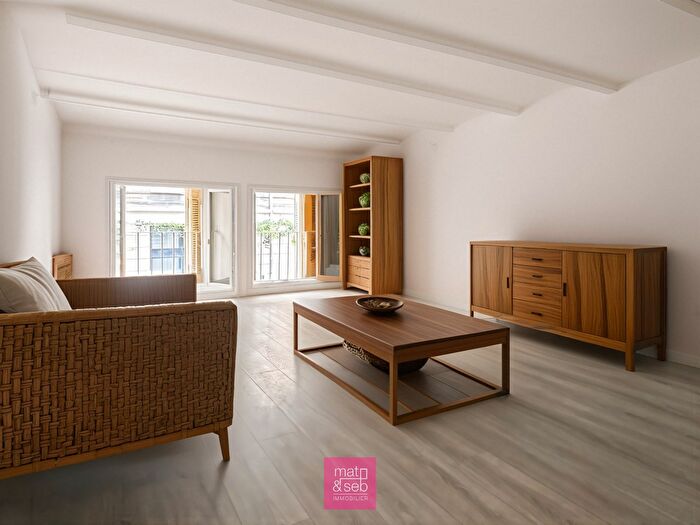 Appartement à vendre - Marseille e , La Joliette - 3 pièces - 2 chambres