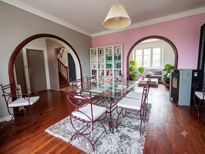 Marsac-sur-l'Isle : Maison 3 pièces à louer