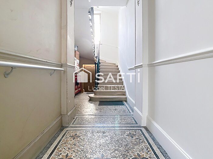 Nancy, Poincaré, Foch, Anatole France, Croix de Bourgogne - Appartement 3 pièces à vendre