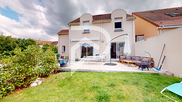 Maison à vendre - Orgeval - 6 pièces - 4 chambres