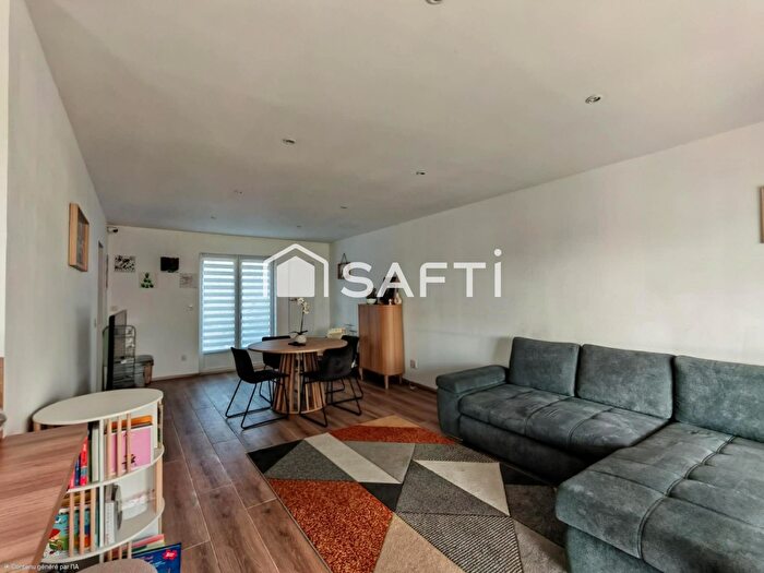 Maison à vendre - Douvrin - 5 pièces - 4 chambres