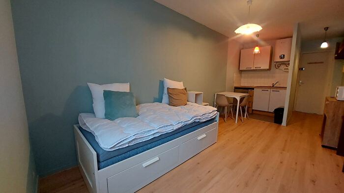 Appartement à louer - Provins, Centre-ville - 1 pièce