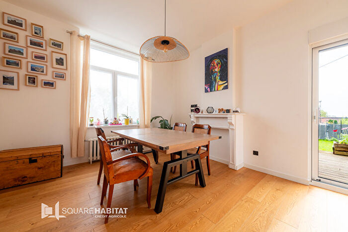 Maison à vendre - Mons-en-Pévèle - 6 pièces - 5 chambres