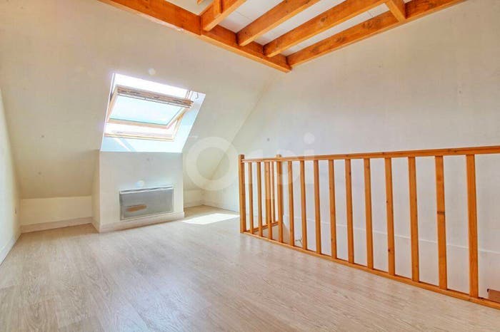 Pasteur, Pont-Sainte-Maxence - Appartement 1 pièce à louer