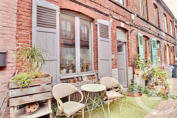 Maison à vendre - Lille, Moulins - 2 pièces - 1 chambre
