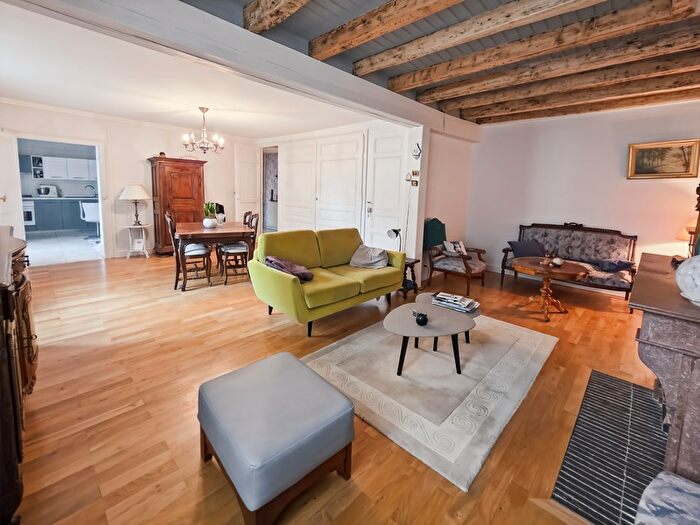 Maison à vendre - Lons-le-Saunier, Gare, Préfecture, Salines - 4 pièces - 3 chambres