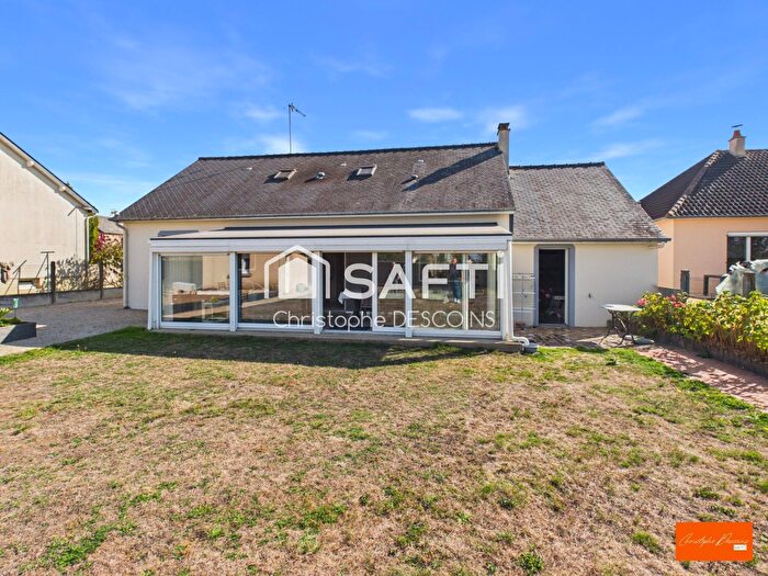 Maison 6 pièces à Commer, à vendre