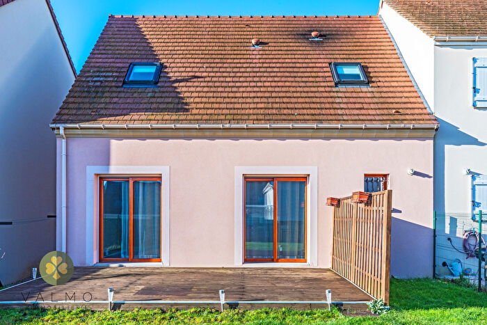 Maison 4 pièces à Condé-sur-Vesgre, à vendre