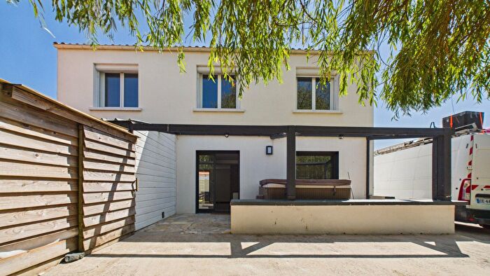 Saint-Xandre : Maison 4 pièces à vendre