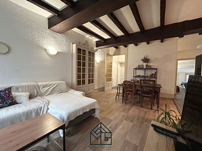 Centre Ville, Le Coteau : Appartement 3 pièces à louer