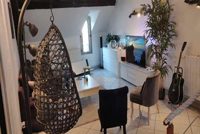 Appartement à louer - Sens, Les Arènes - 2 pièces - 1 chambre