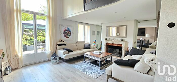 Maison à vendre - Montmorency, Centre Montmorency - 6 pièces - 4 chambres