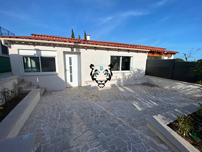 Maison 4 pièces à Roquebrune-sur-Argens, Village, à vendre