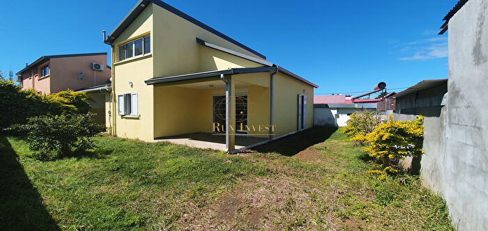 Maison 5 pièces à Bras-Panon, Centre-ville, à louer