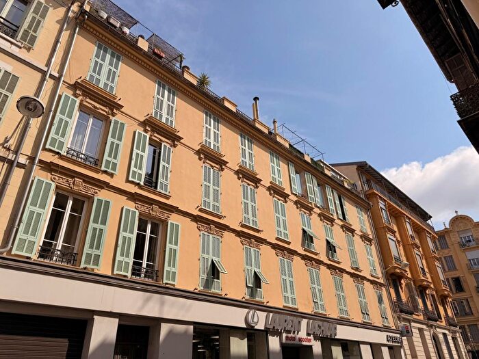 Appartement 2 pièces à vendre - Nice, Libération