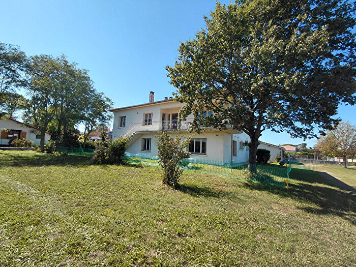 Maison à vendre - Eaunes - 8 pièces - 6 chambres