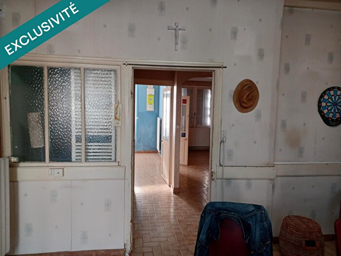 Maison à vendre - Aigre - 4 pièces - 2 chambres