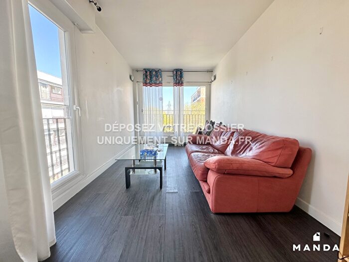 Appartement à louer - Brunoy, Sud - 4 pièces - 3 chambres