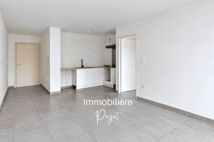 Vieille Chapelle, Marseille 8ème arrondissement - Appartement 2 pièces à louer