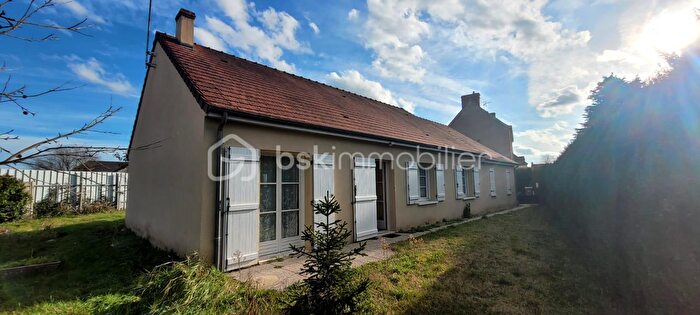 Maison à vendre - Lion-en-Sullias - 4 pièces - 3 chambres