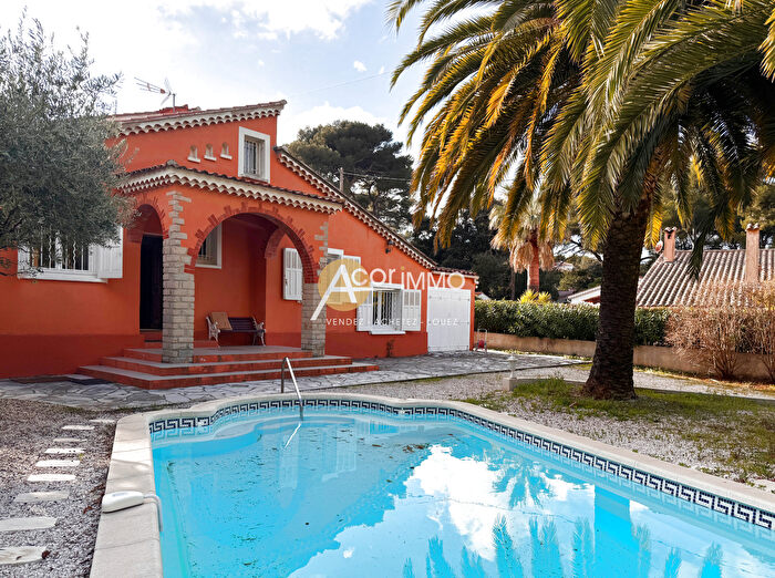 Six-Fours-les-Plages, Font de Fillol, Rayolet, Le Brusc : Maison 5 pièces à vendre