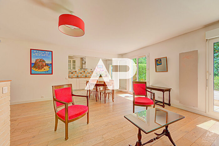 Appartement 5 pièces à vendre - Rueil-Malmaison, Coeur de Ville