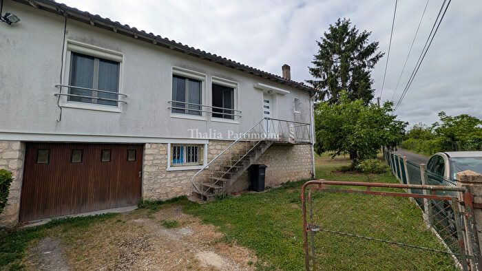 Maison 5 pièces à vendre - Gond-Pontouvre