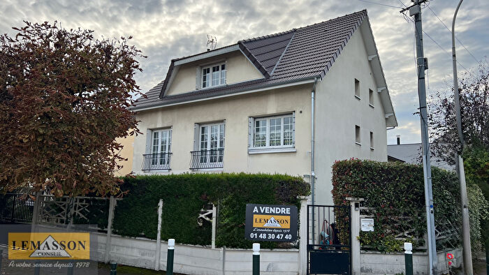 Maison à vendre - Le Blanc-Mesnil, Centre Coudray - 6 pièces - 4 chambres