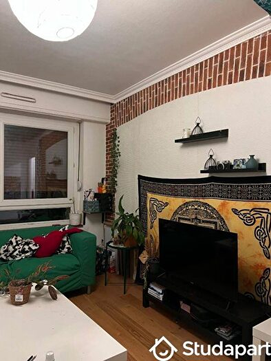Koenigshoffen Est, Strasbourg : Appartement 1 pièce à louer