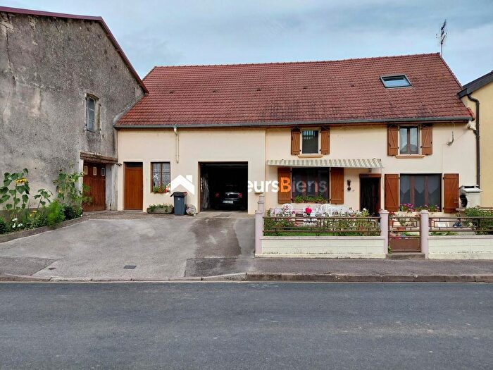 Maison à vendre - Champigny-sous-Varennes - 7 pièces - 4 chambres