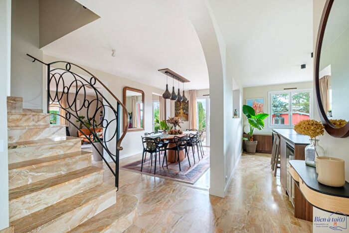 Maison à vendre - Dardilly - 6 pièces - 4 chambres