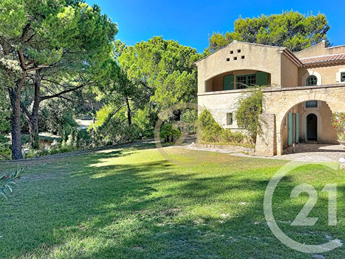 Uzès - Maison 9 pièces à vendre
