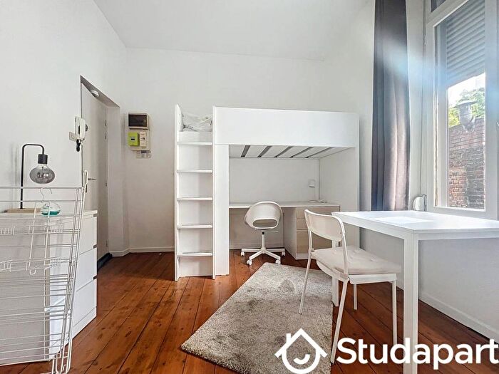 Appartement 1 pièce à Lille, à louer