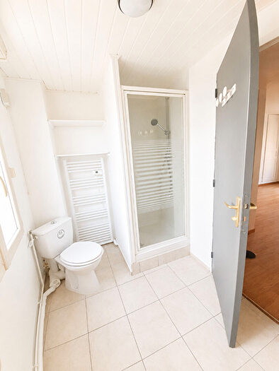 Brienon-sur-Armançon : Appartement 2 pièces à louer