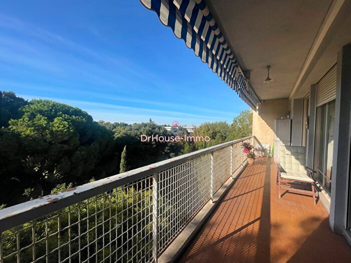 Appartement à vendre - Marseille e , Saint-Giniez - 3 pièces - 2 chambres