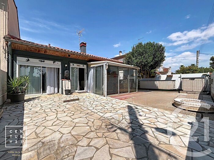 Maison 4 pièces à Baho, à vendre