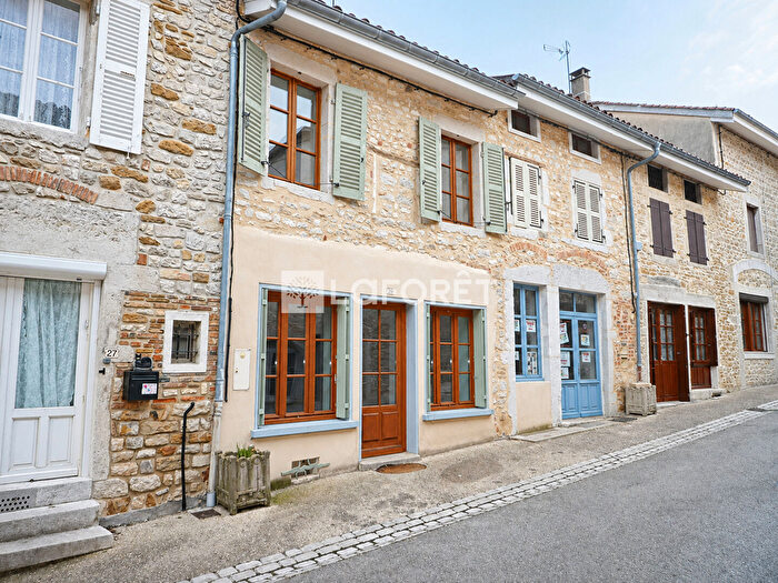 Treffort, Treffort-Cuisiat : Appartement 4 pièces à louer