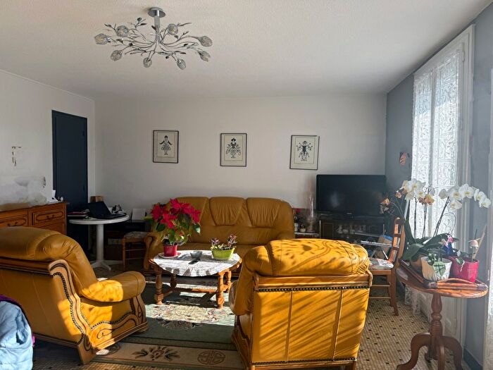 Appartement à vendre - Saint-Martin-le-Vinoux - 3 pièces - 2 chambres