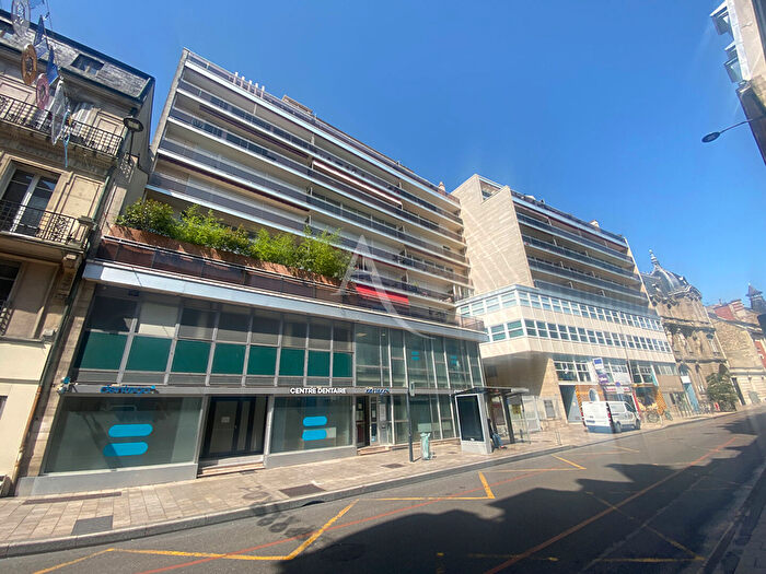 Appartement à vendre - Reims, Centre-ville - 1 pièce - 1 chambre