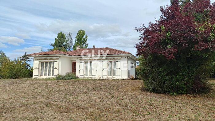 Maison 5 pièces à vendre - Saint-Romain-de-Benet
