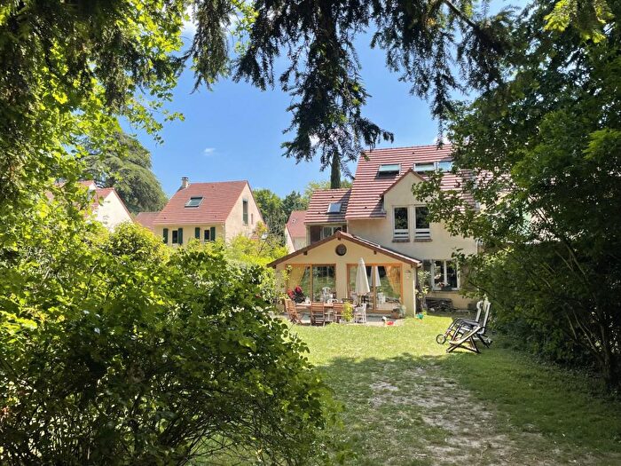 Maison à vendre - Bailly - 8 pièces - 6 chambres