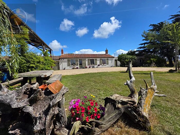 Maison 4 pièces à Bouin, à vendre