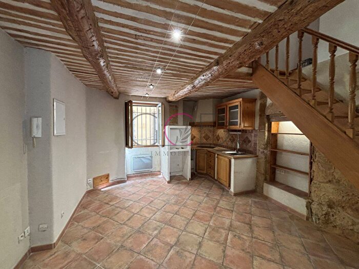 Centre Ville, Aix-en-Provence - Appartement 1 pièce à louer